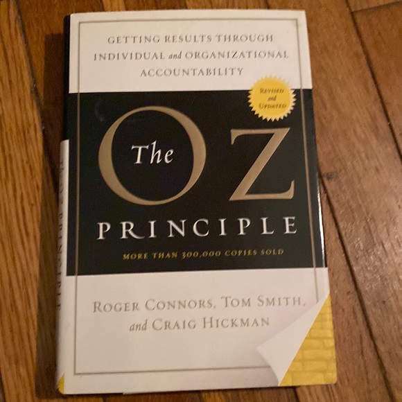 Dr Oz | Other | The Oz Principle Book | Poshmark